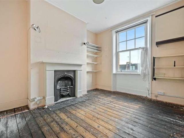 1 bed flat for sale