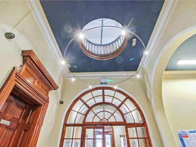 1 bed flat for sale