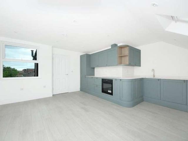 1 bed flat for sale
