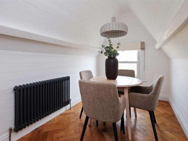 1 bed flat for sale