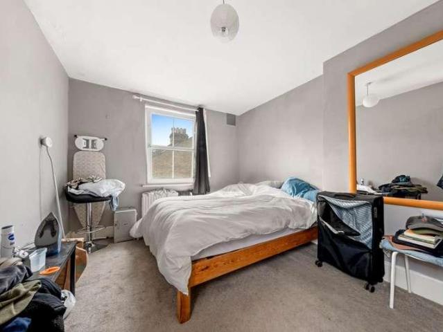 1 bed flat for sale