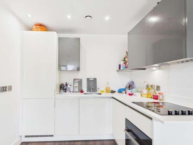 1 bed flat for sale