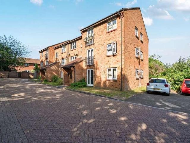 1 bed flat for sale