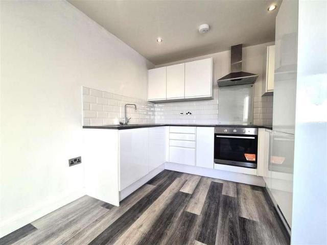 1 bed flat for sale