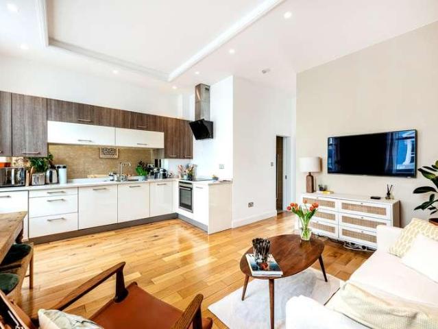 1 bed flat for sale