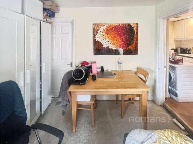 1 bed flat for sale