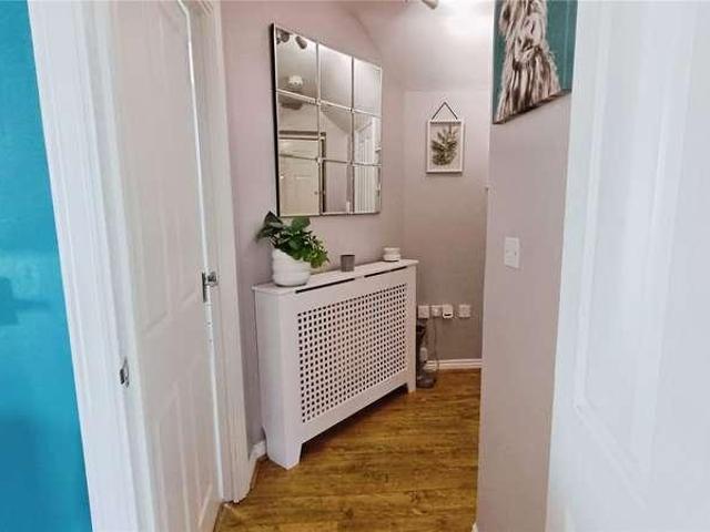 1 bed flat for sale