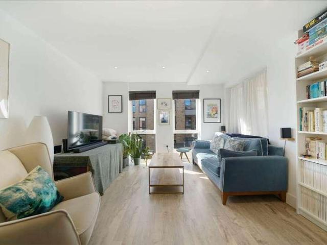 1 bed flat for sale