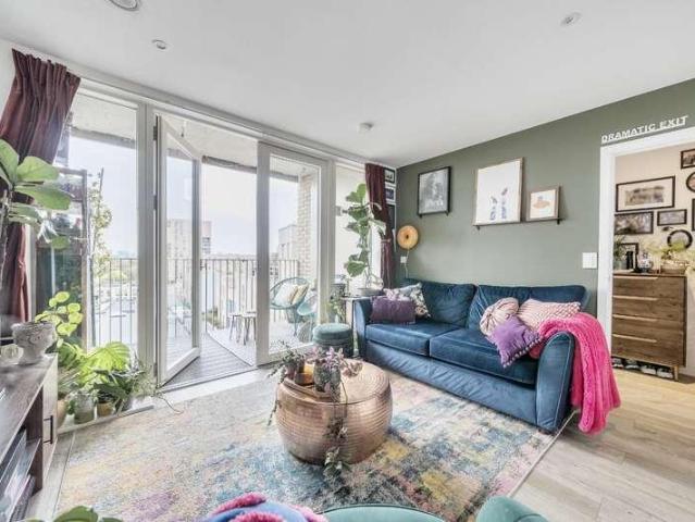 1 bed flat for sale