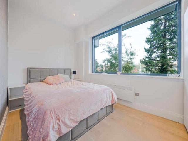 1 bed flat for sale
