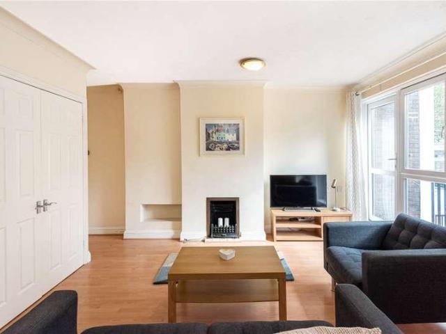 1 bed flat for sale