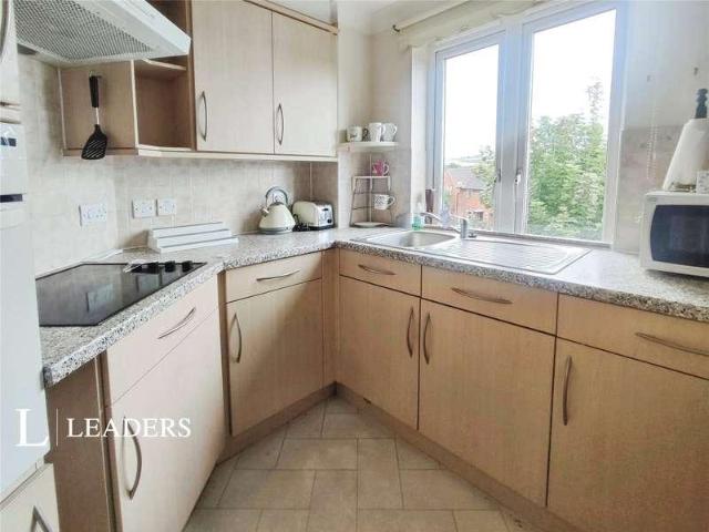 1 bed flat for sale