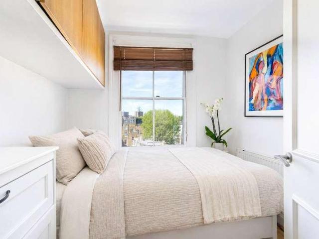 1 bed flat for sale
