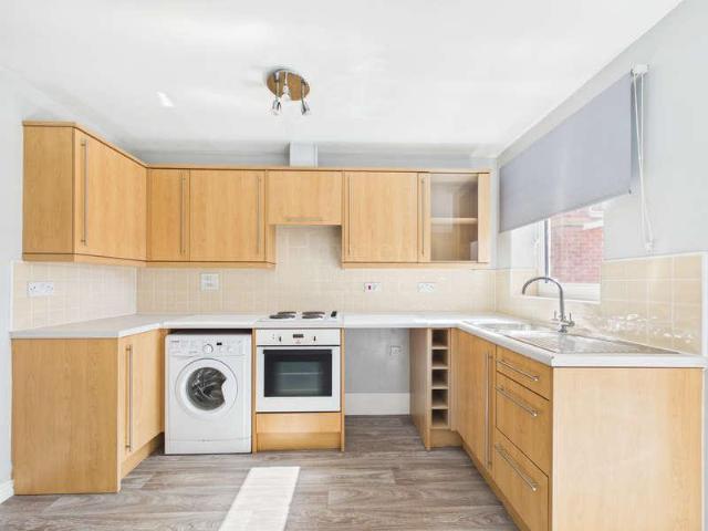 1 bed flat for sale