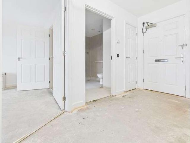 1 bed flat for sale
