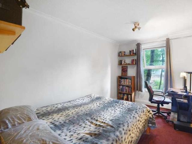 1 bed flat for sale