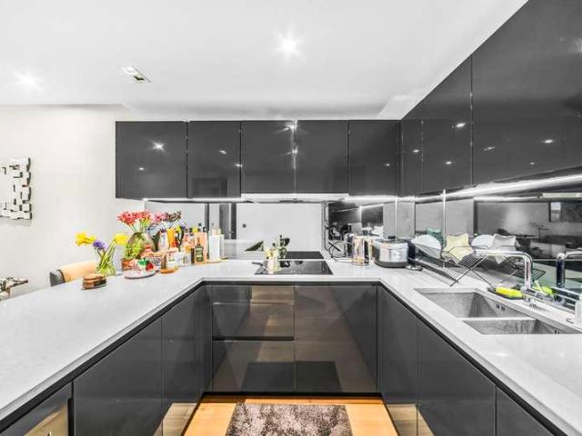 1 bed flat for sale