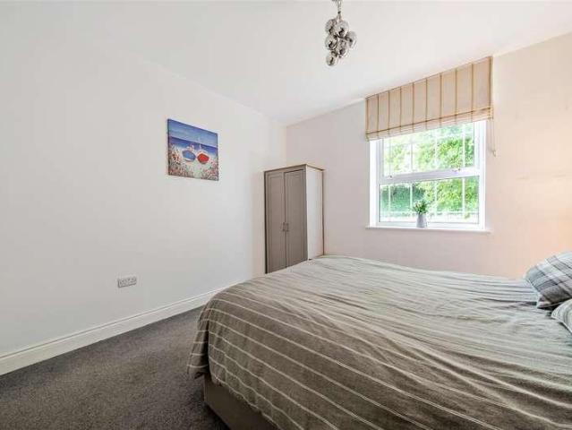 1 bed flat for sale