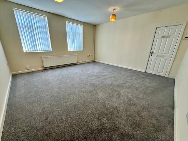 1 Bed Flat, Fretson Road South, S2