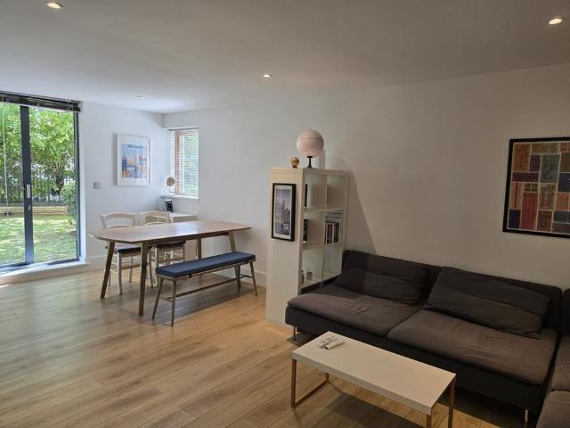 1 Bed Flat, Galaxy Building, E14