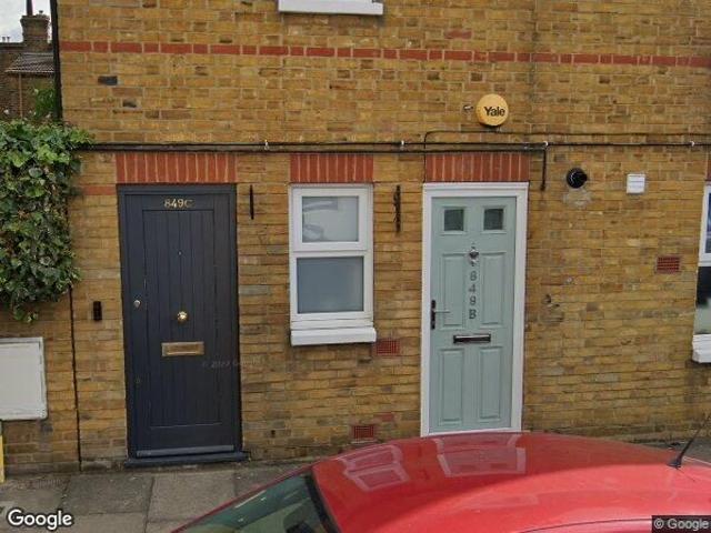 1 Bed Flat, Garratt Lane, SW17