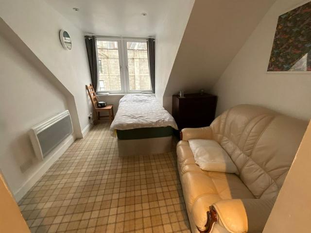 1 Bed Flat, George Street, AB25