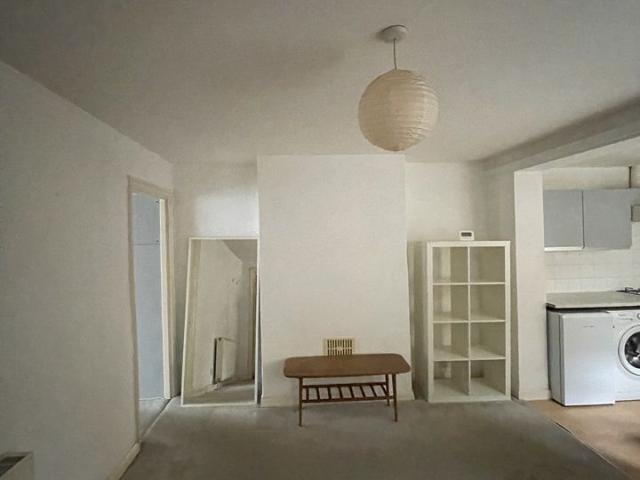 1 Bed Flat, Glebe Street, W4