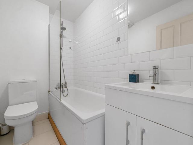 1 Bed Flat, Goldney Road, W9