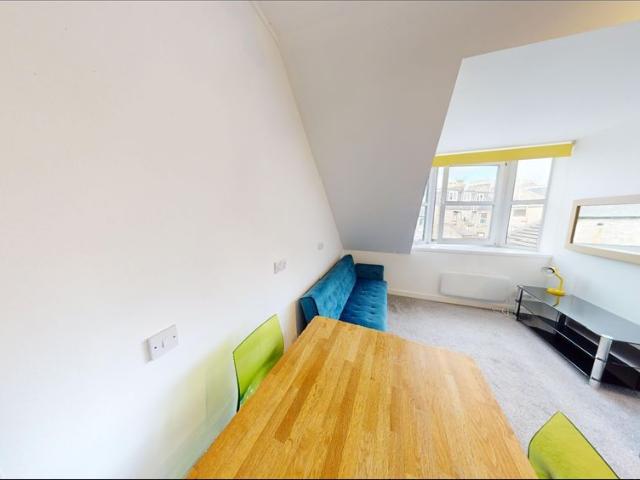 1 Bed Flat, Great Northern Road, AB24