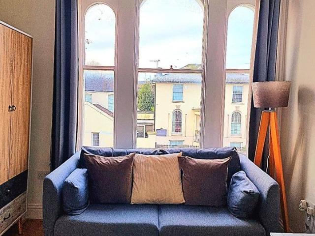 1 Bed Flat, Grove Road, E3