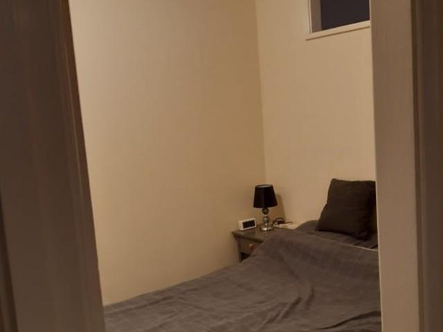 1 Bed Flat, Handcross Road, LU2