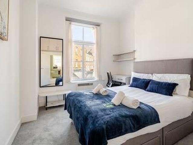 1 Bed Flat, Harcourt St, W1H