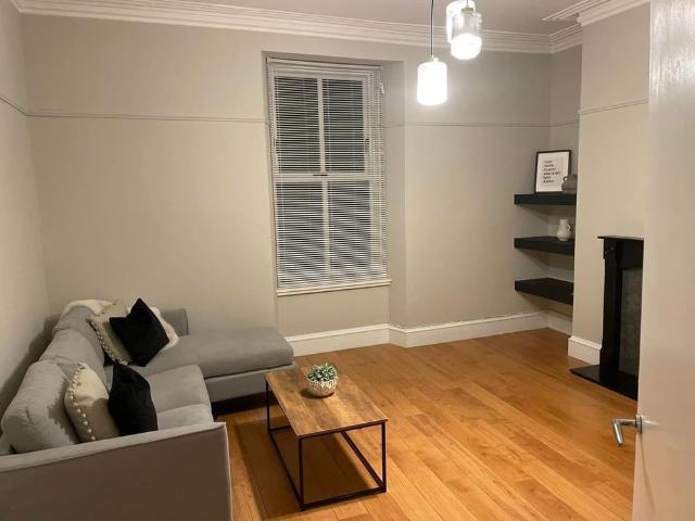 1 Bed Flat, Hardgate, AB10