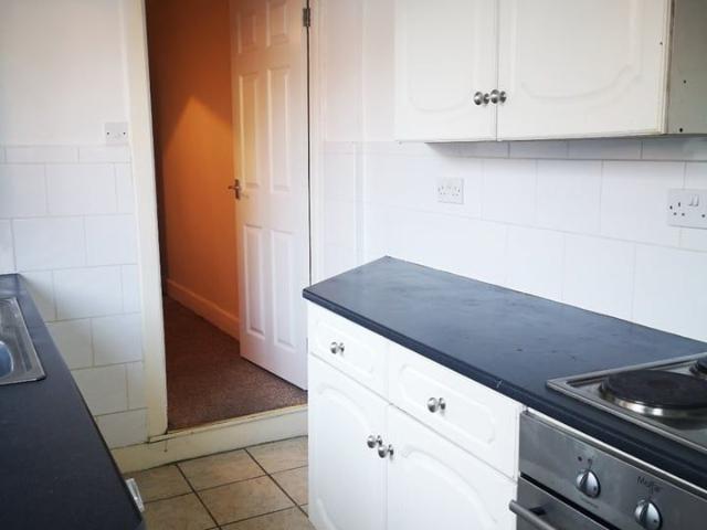 1 Bed Flat, Hart St, RG1