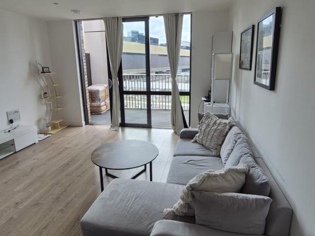 1 Bed Flat, Hawthorn House, E15