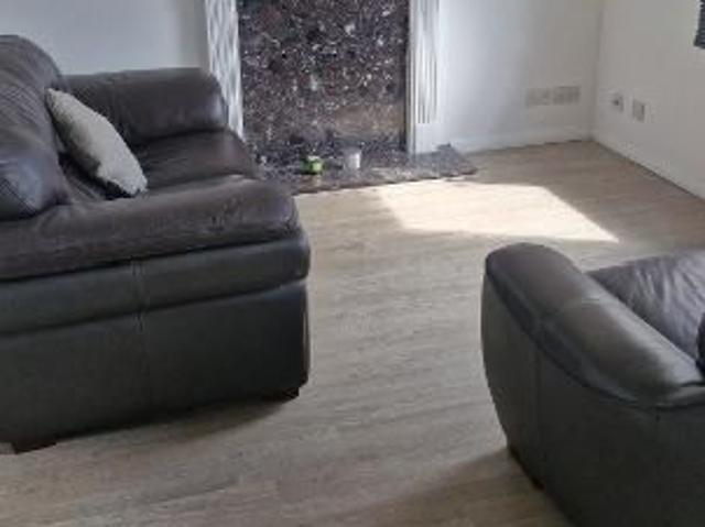 1 Bed Flat, Headland Court, AB10