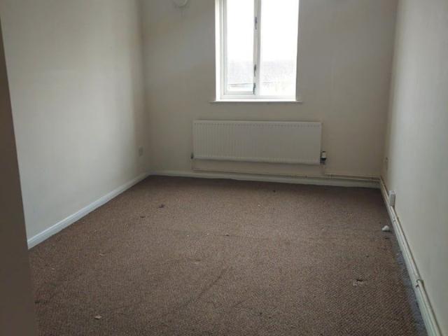 1 Bed Flat, Hermon St, NG7
