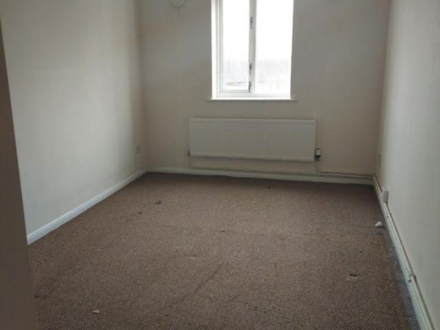 1 Bed Flat, Hermon St, NG7