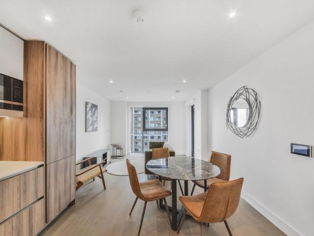 1 Bed Flat, Hewson Way, SE17
