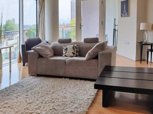 1 Bed Flat, High St, E15