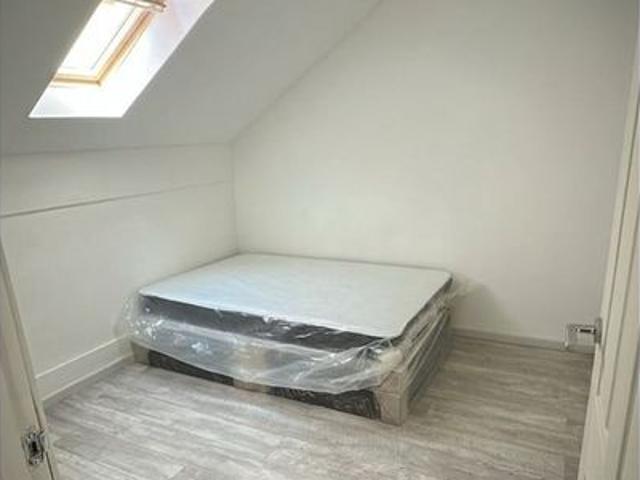 1 Bed Flat, High Road, NW10