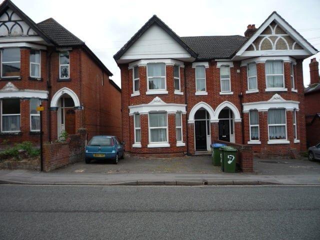 1 Bed Flat, Highfield, SO17