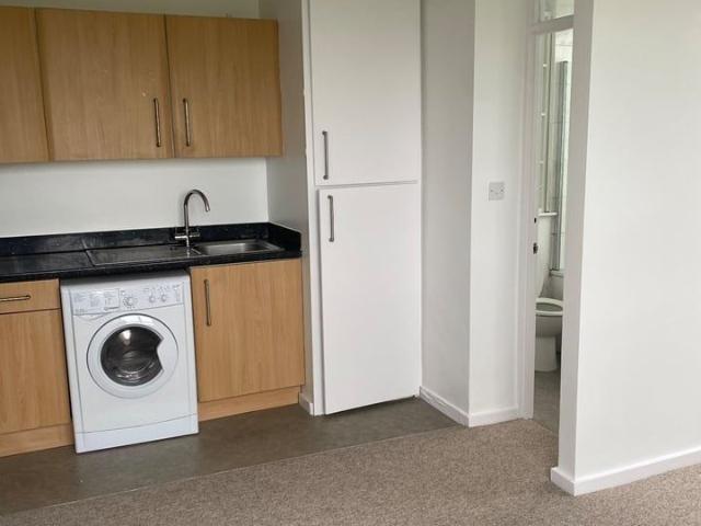 1 Bed Flat, Hilltop House, N6