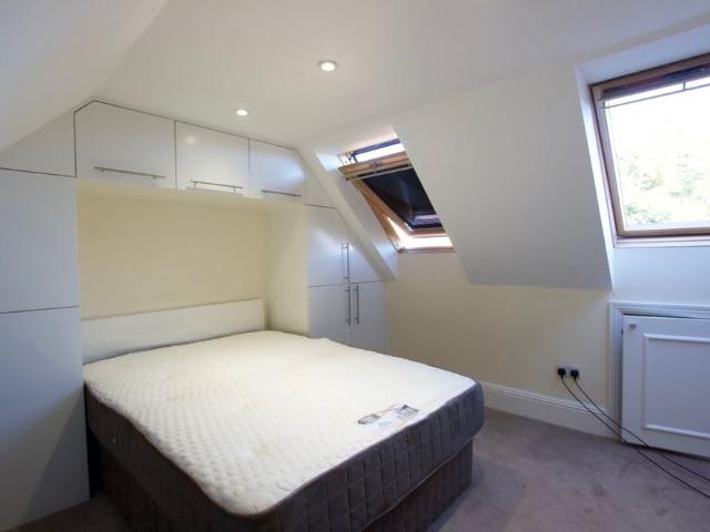 1 Bed Flat, Hollycroft Avenue, HA9