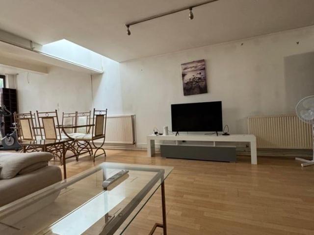 1 Bed Flat, Ivory Square, SW11
