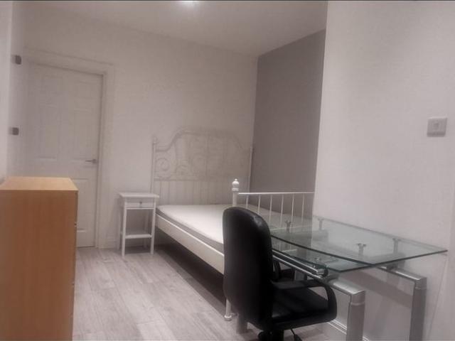 1 Bed Flat, Ilkeston Road, NG7