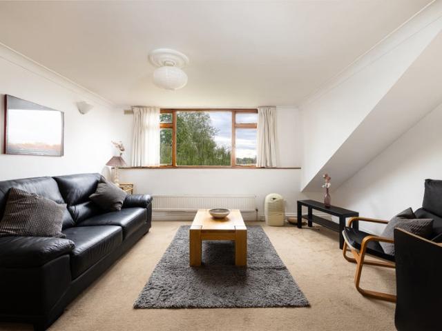 1 Bed Flat in Queens Park NW6