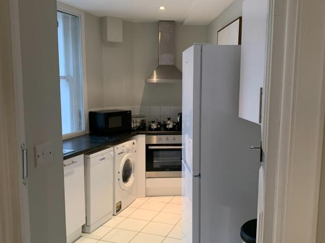 1 bed Flat in 8 Spring Street, London, W2 3RA