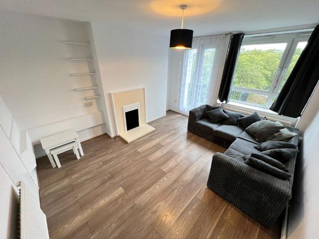 1 Bed Flat, Jamaica Road, SE16