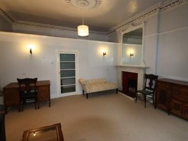 1 Bed Flat, Kelvin Drive, G20